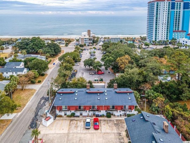 CARDINAL TOWNHOMES | Myrtle Beach 2nd Row | Elliott Beach Rentals